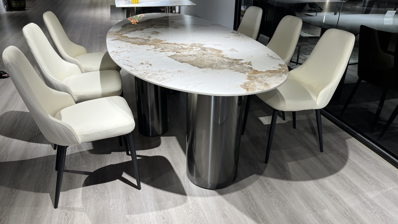 Table modèle 'Miami' - Le Mobilier de la Ville