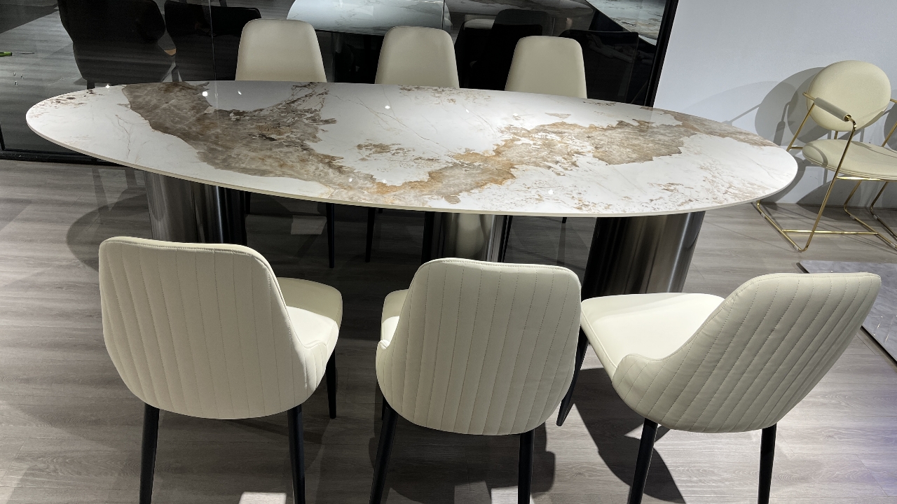 Table modèle 'Miami' - Le Mobilier de la Ville