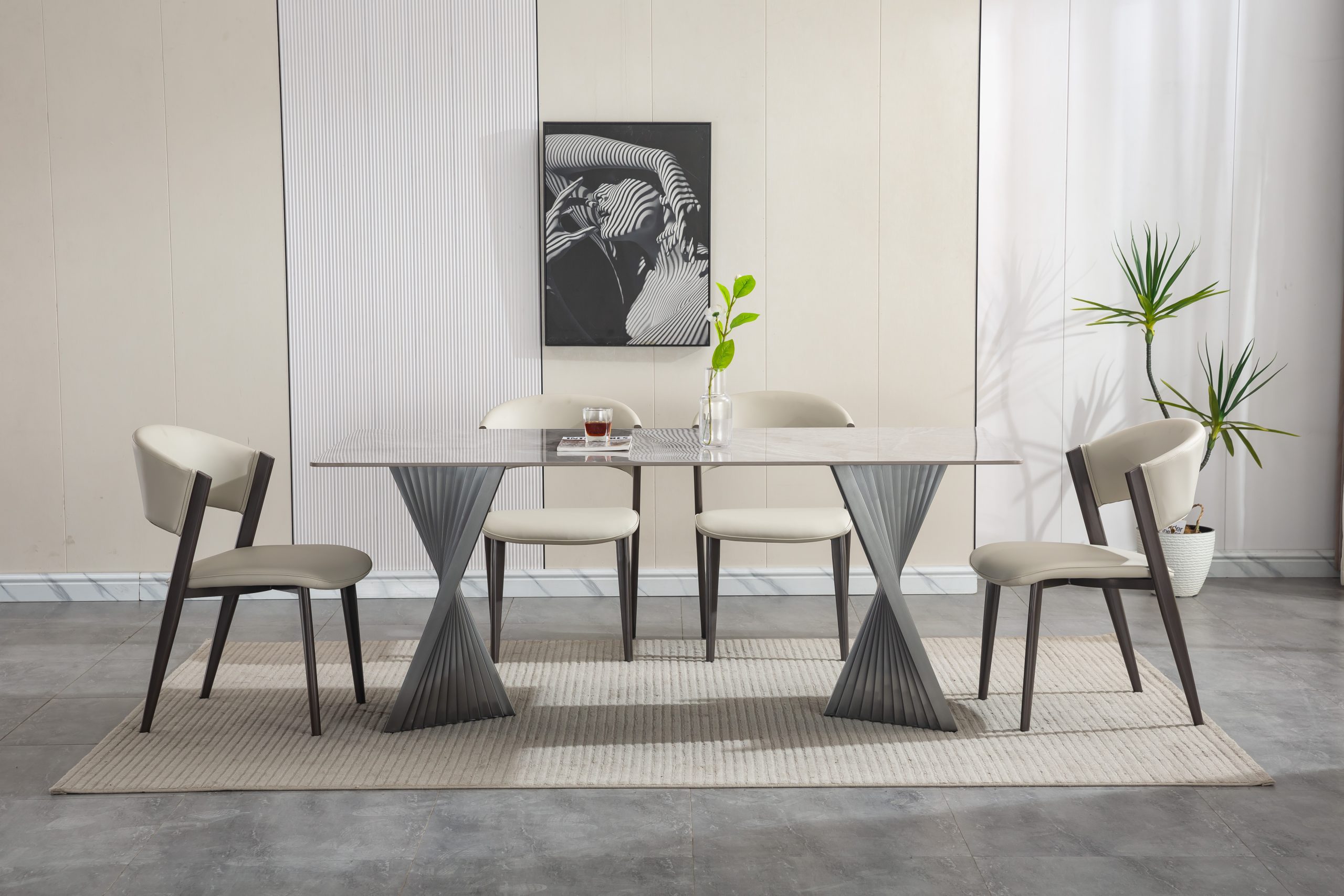 Table modèle 'Portugal' - Le Mobilier de la Ville