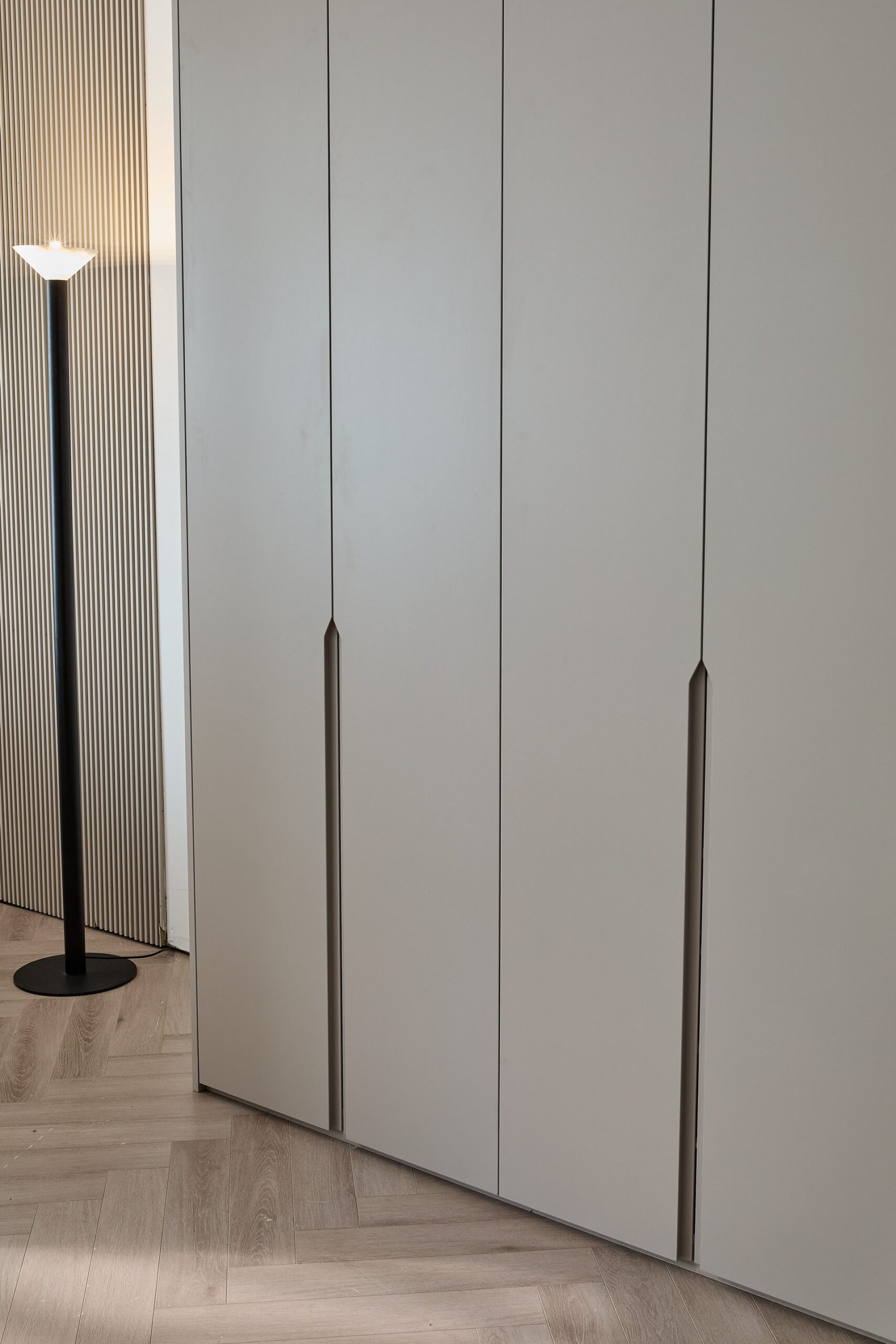 Cabinet model Ran - 4 doors Sahara color - City Furniture