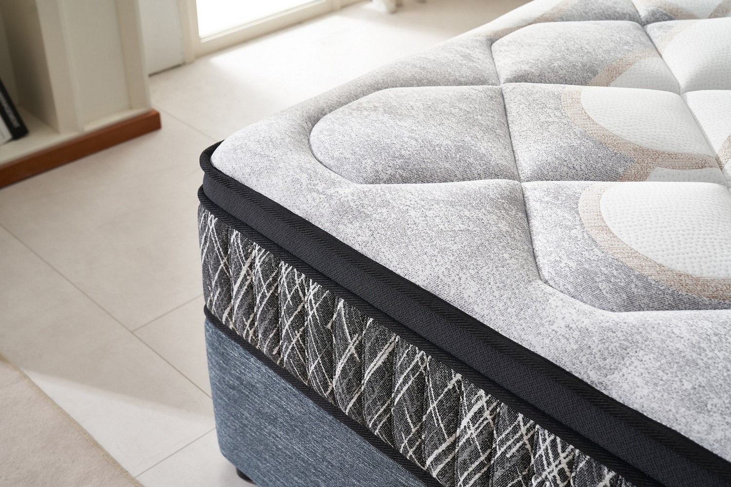 Nice model mattress - City Furniture